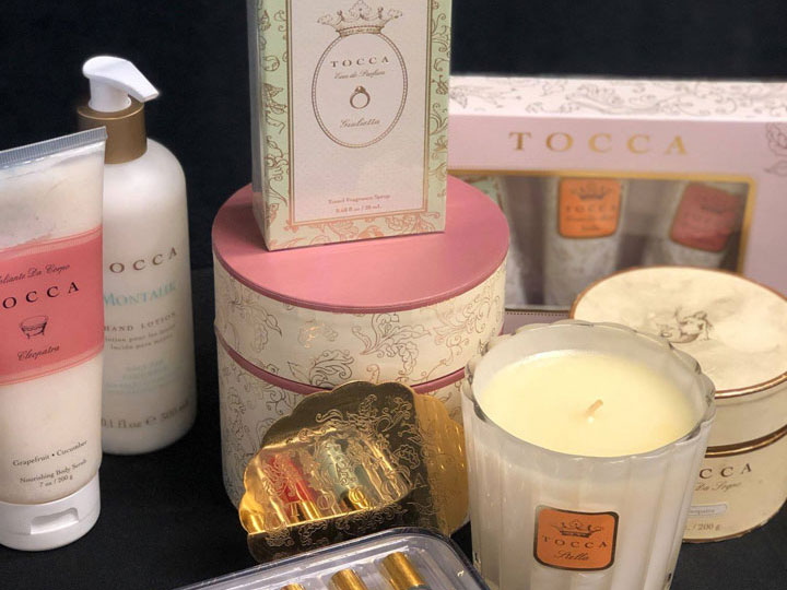 Pics from Inside the Stila, Tocca, Artis, & more Sample Sale